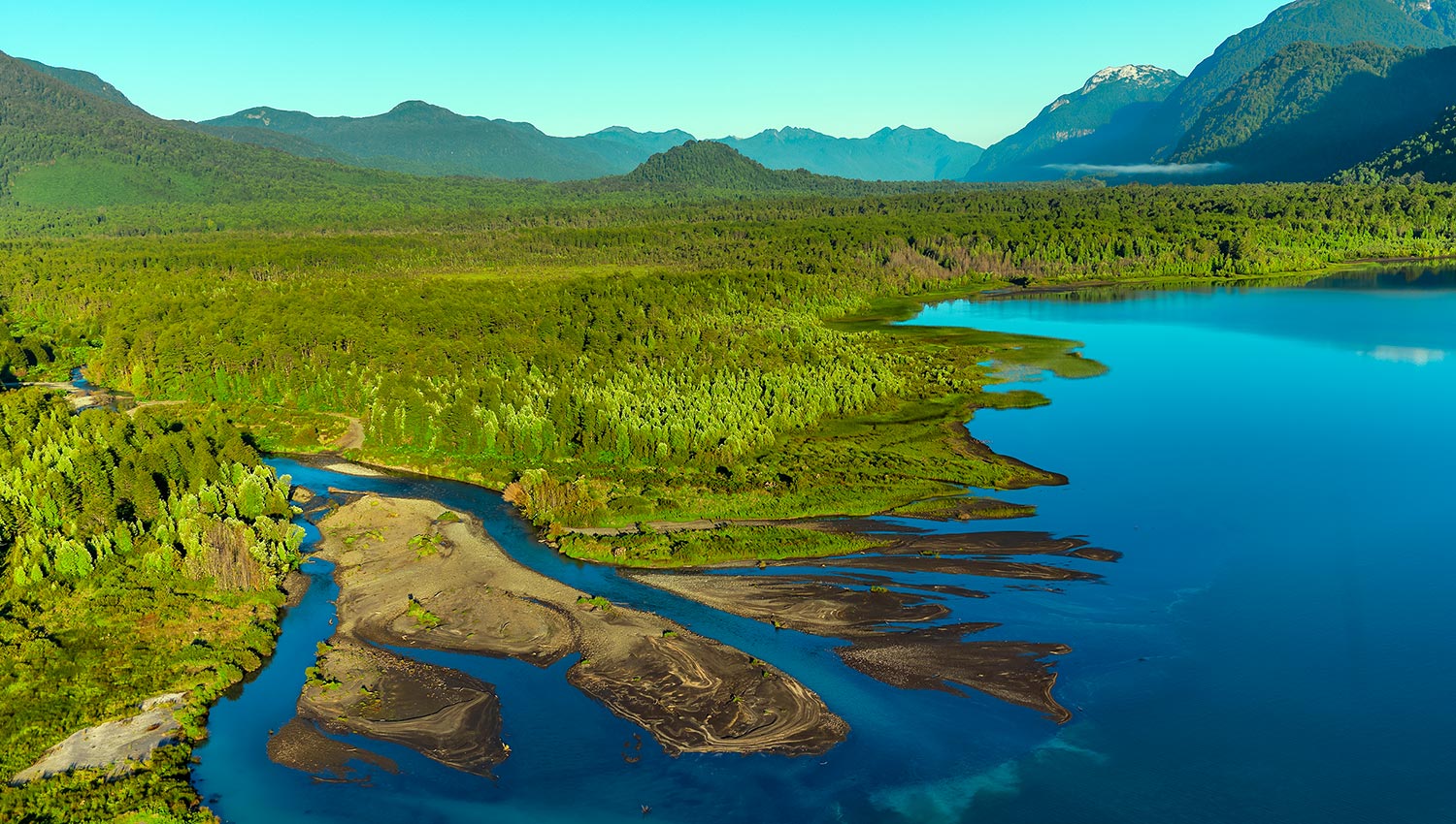 La Ruta de los ParquesParque Nacional Pumalín Douglas Tompkins - La ...